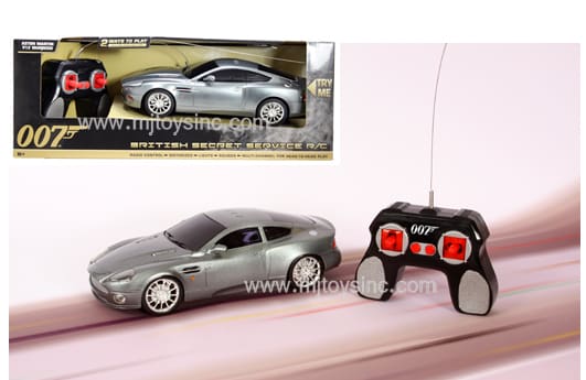 TOY STATE 1:18 RADIO CONTROL - 007: JAMES BOND - ASTON MARTIN V12 ...